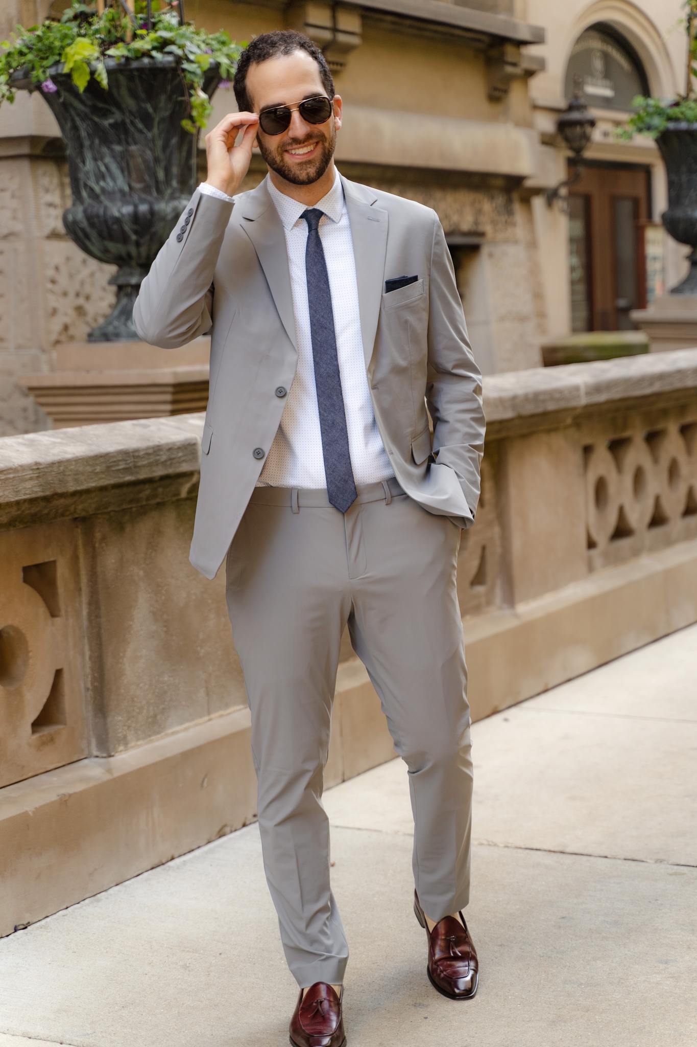 ABR Tailors & Suits – Custom Tailors